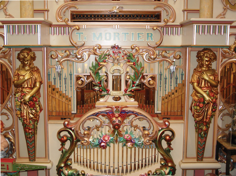 The “Minerva” Mortier Dance Organ – SOLD | AntiqueCarousels.com