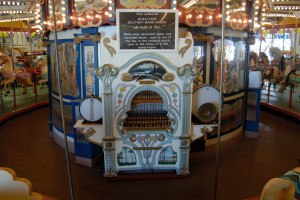 Casino-Pier-Seaside-Carousel-Wurlitzer-146-band-organ ...