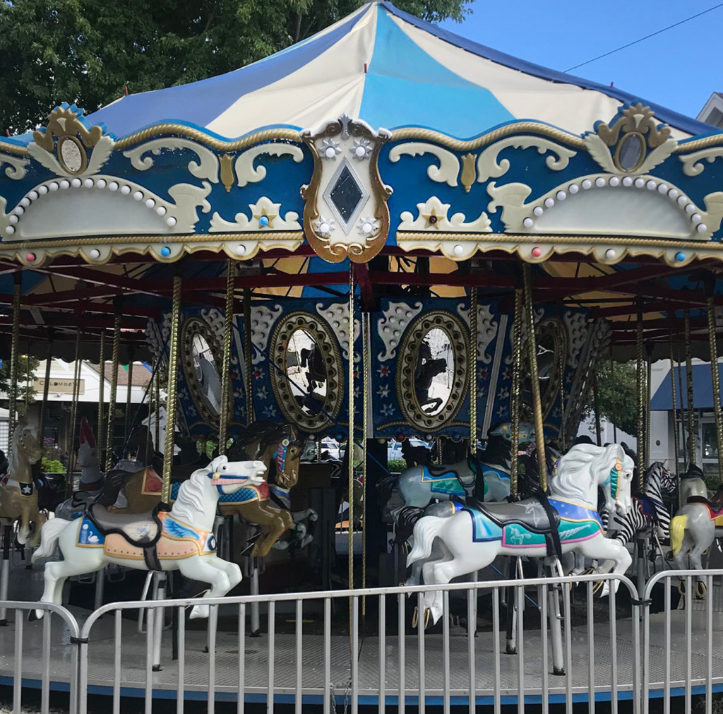 1956 Allan Herschell Carousel – SOLD | AntiqueCarousels.com